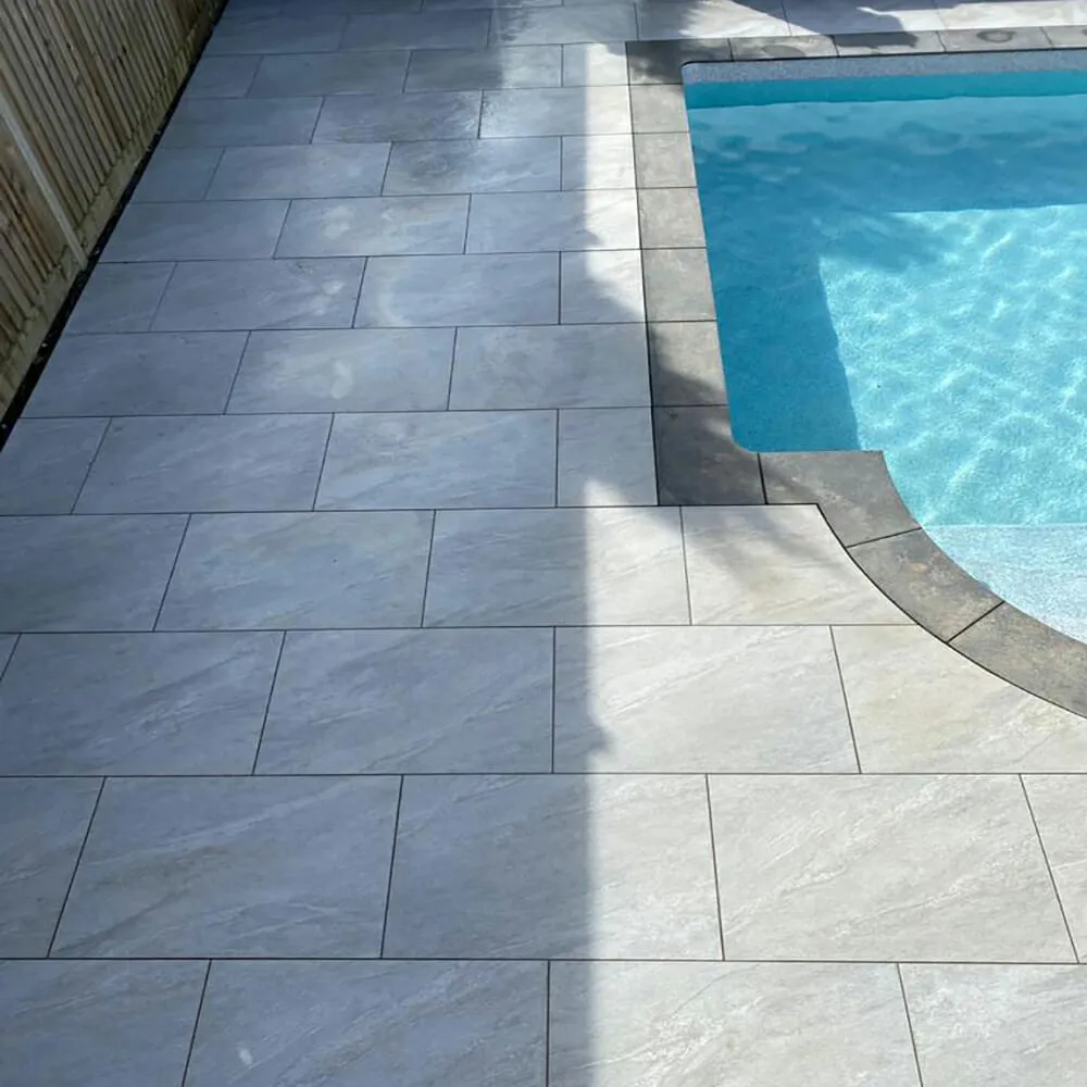 County Light Grey Porcelain 600 x 900mm: 1 Sqm | Natural Paving