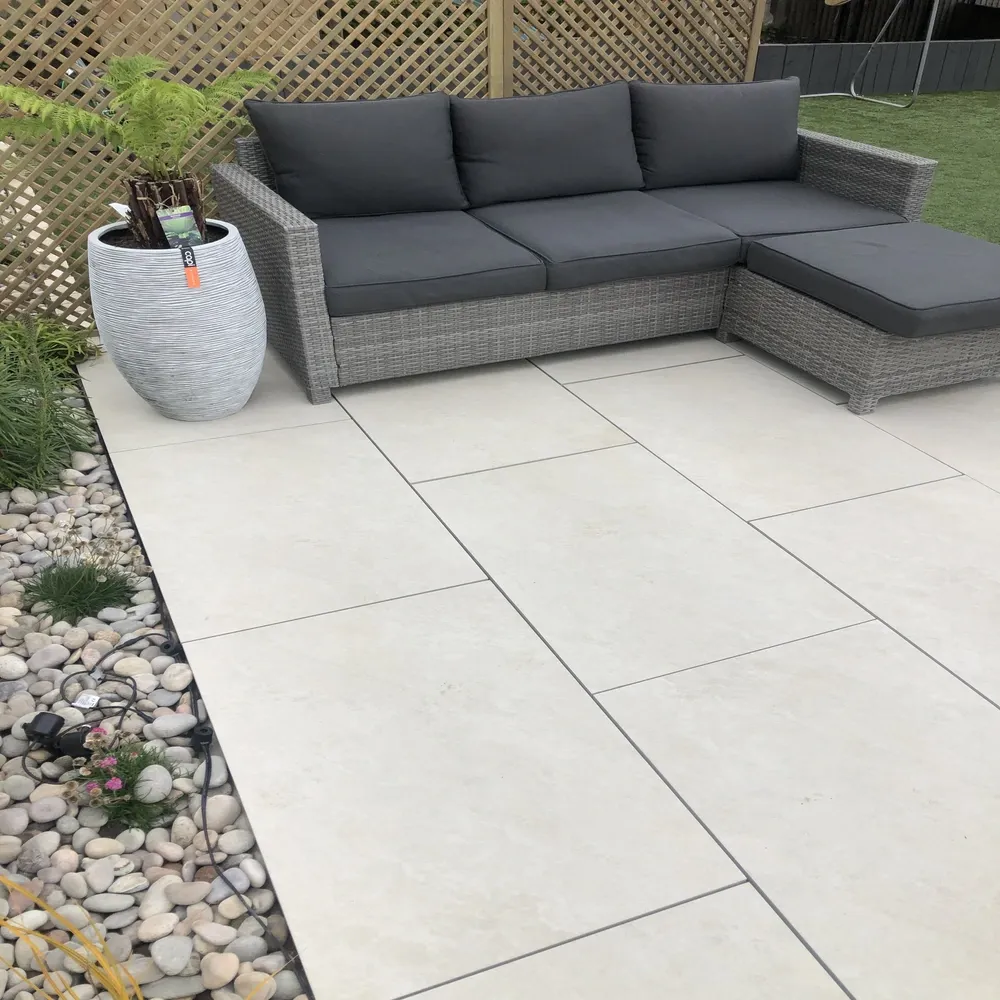Quartz White Outdoor Porcelain Paving Tiles – 600mm x 900mm x 20mm (9 ...
